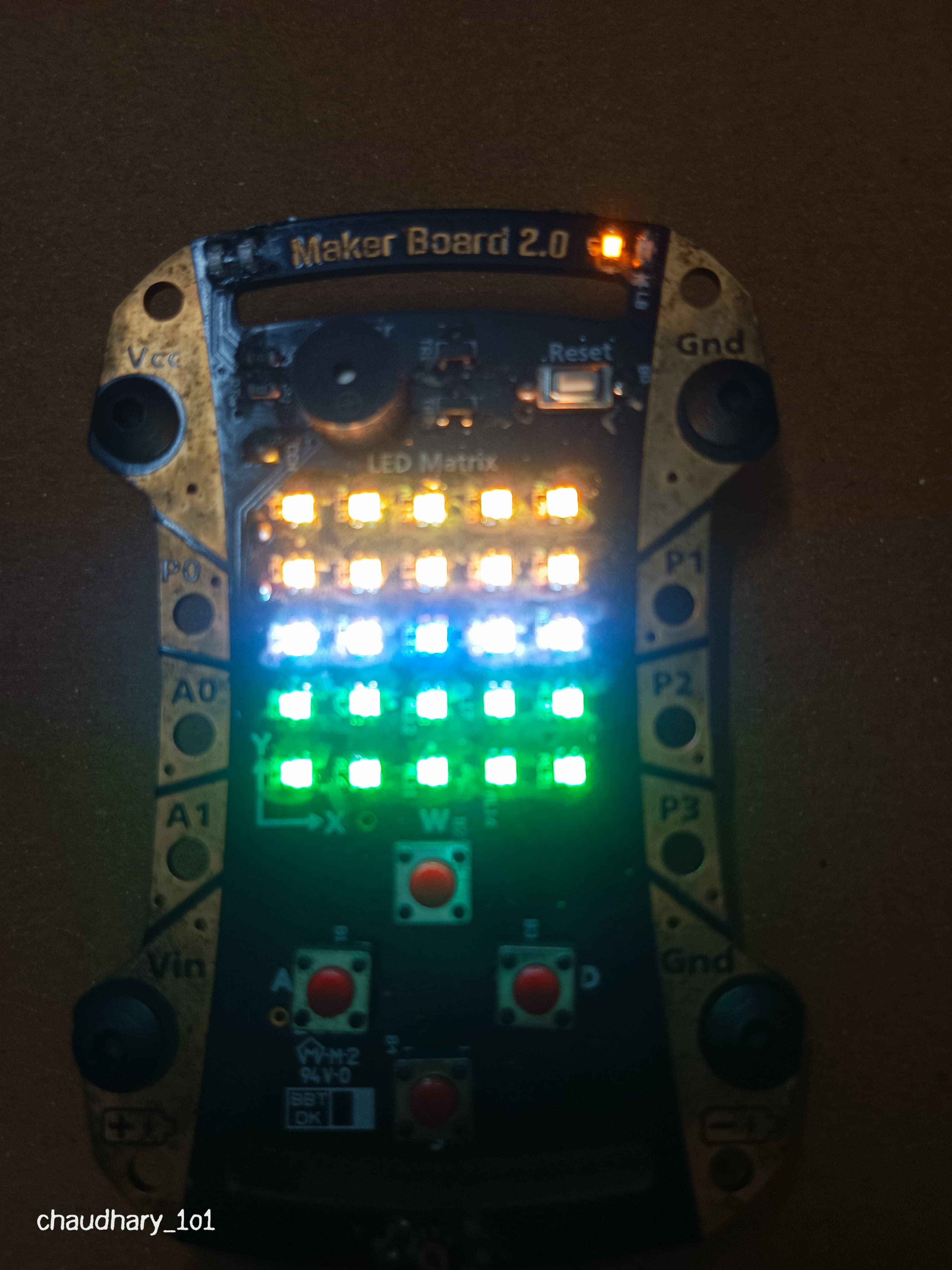 FLAG BOOK USING MAKER BOARD - Avishkaar Project